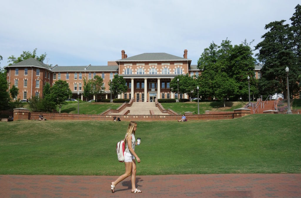 Notre Dame Student Storage | Free Pickup, Delivery & Boxes