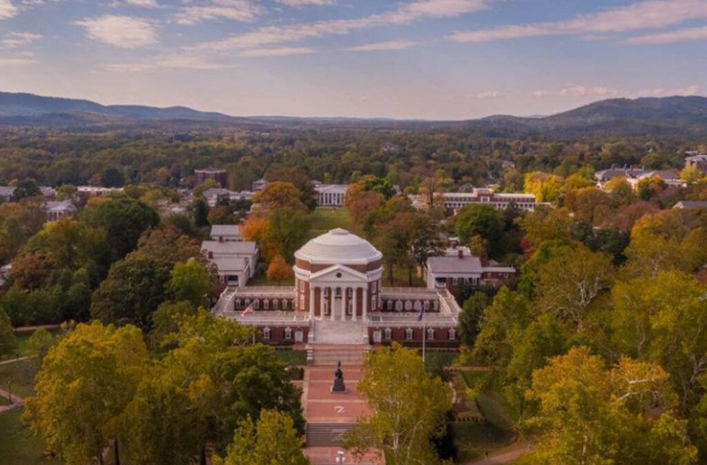 UVA Student Storage | Free Pickup, Delivery & Boxes